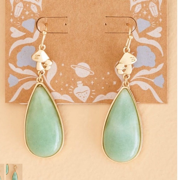 EARTHBOUND | Jewelry | Jade Mushroom Drop Earrings Teardrop Dangle Boho ...